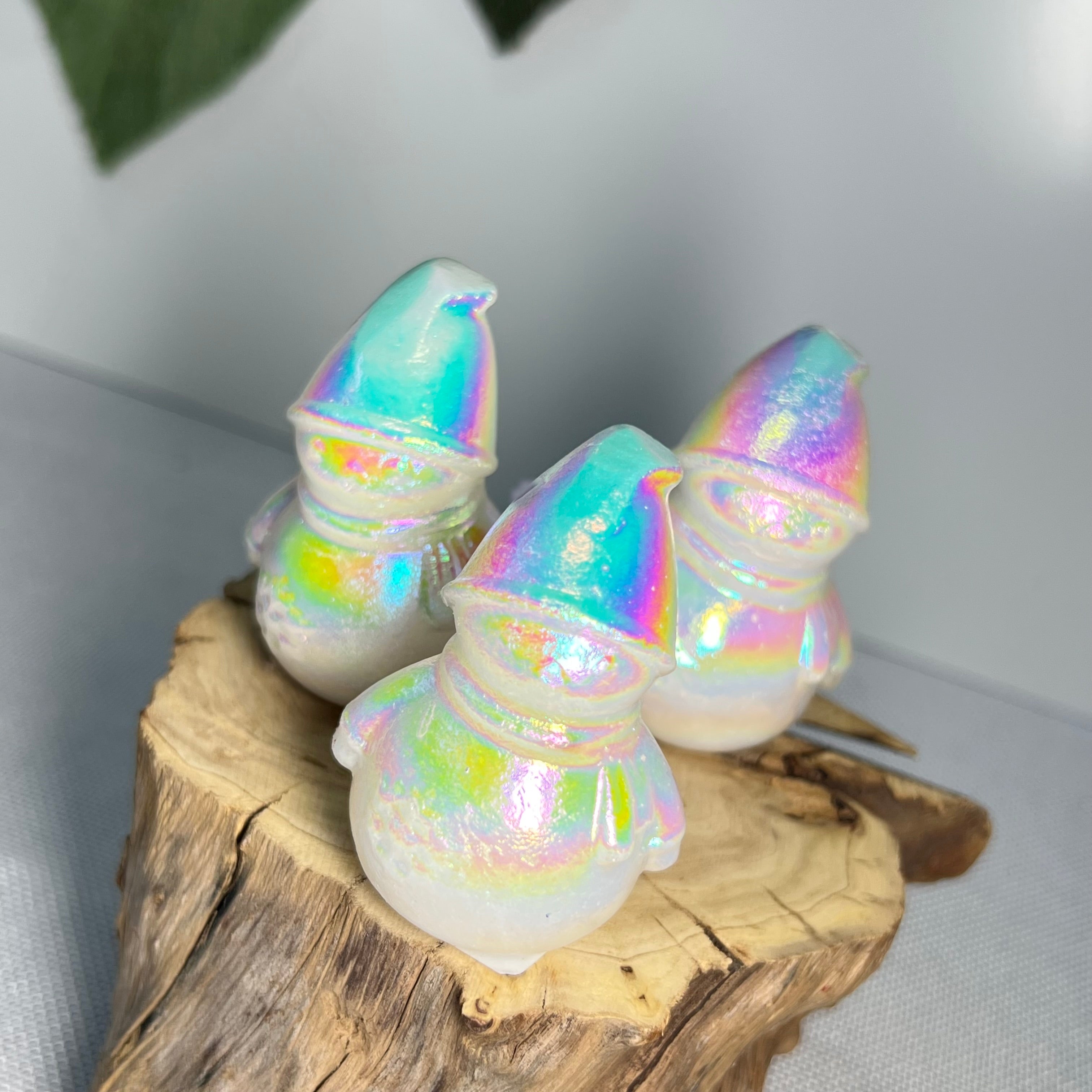 Aura Coated Jade Snowman – The Crystal Odyssey